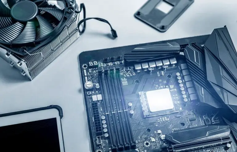 What is a Motherboard: The Basics Explained