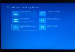 HP laptop stuck on loading screen after update windows 11 (solved)